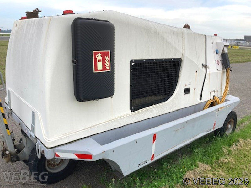 Ground Power Unit (GPU) Stromerzeuger 90 kVA Guinault GA90V100D1100 ...